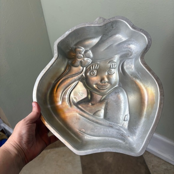 Wilton | Kitchen | Wilton The Little Mermaid Ariel Cake Pan | Poshmark